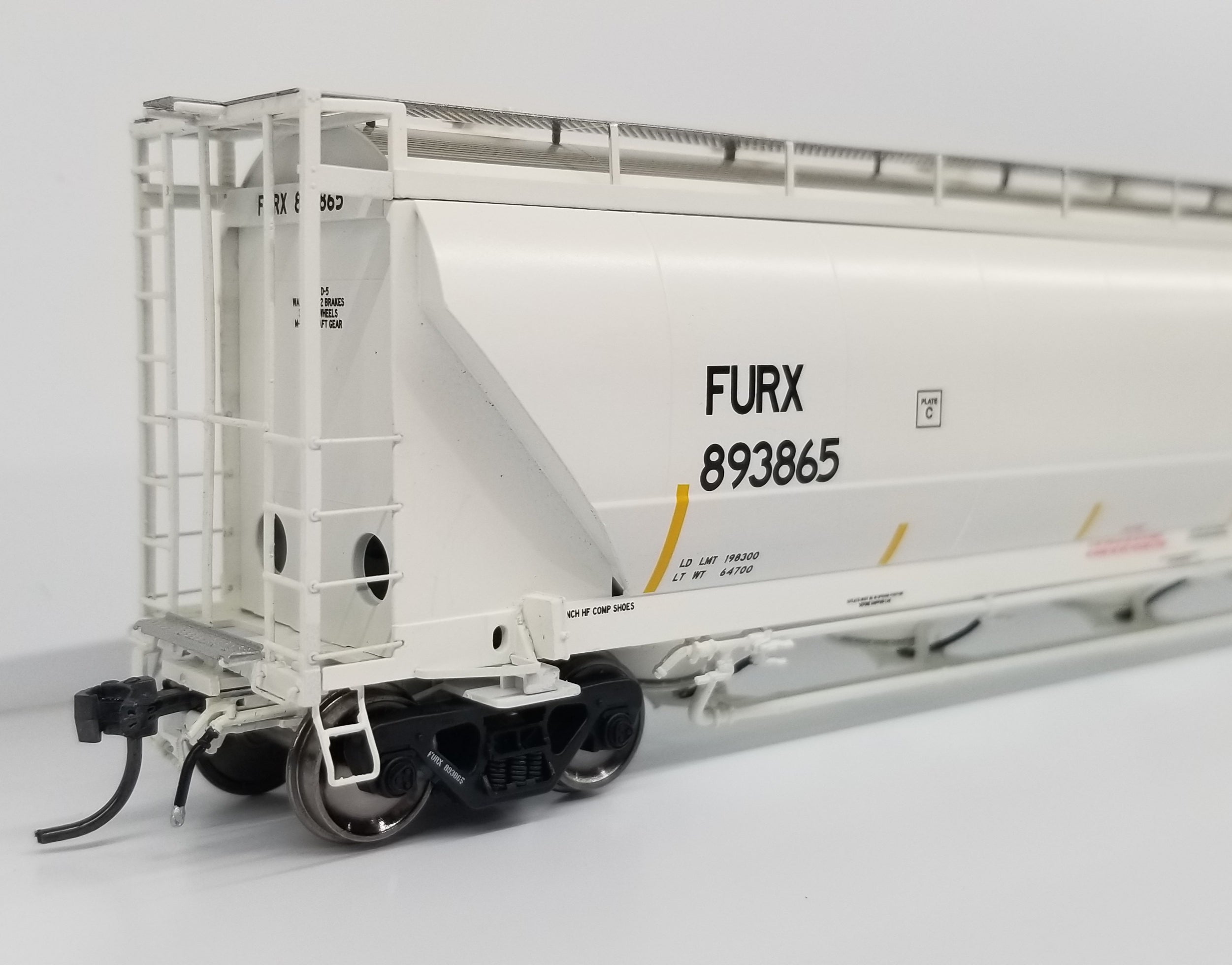 PD5000 Covered Hopper